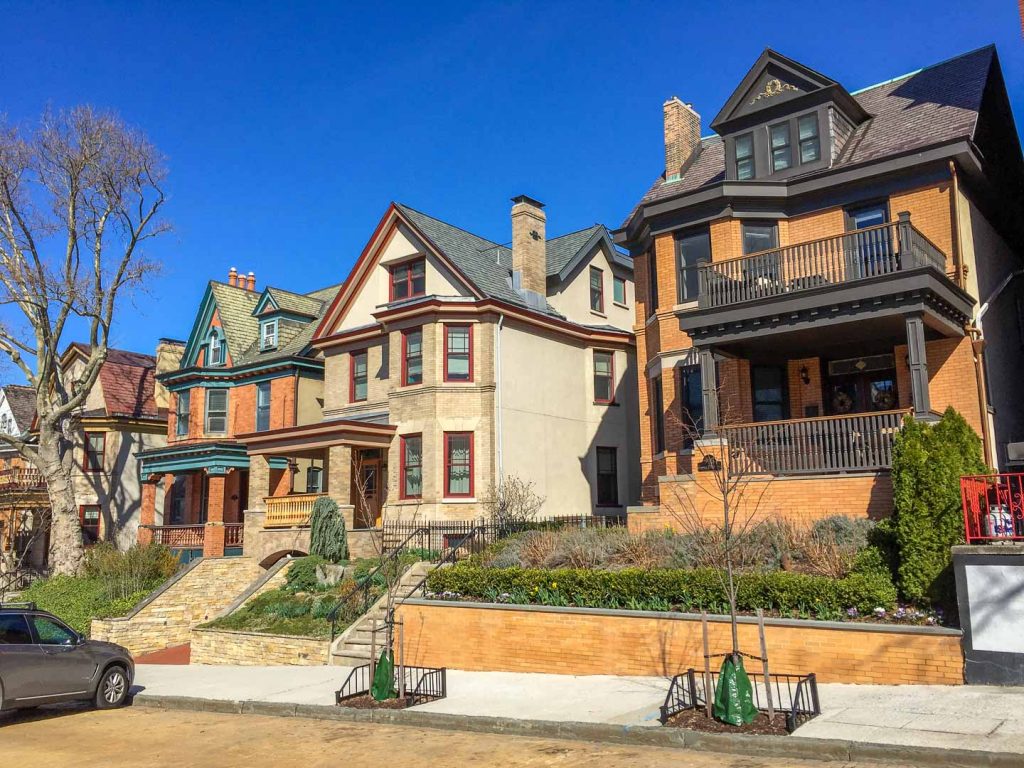 Castle Point Terrace: History Shines Through On The Yellow Brick Road ...