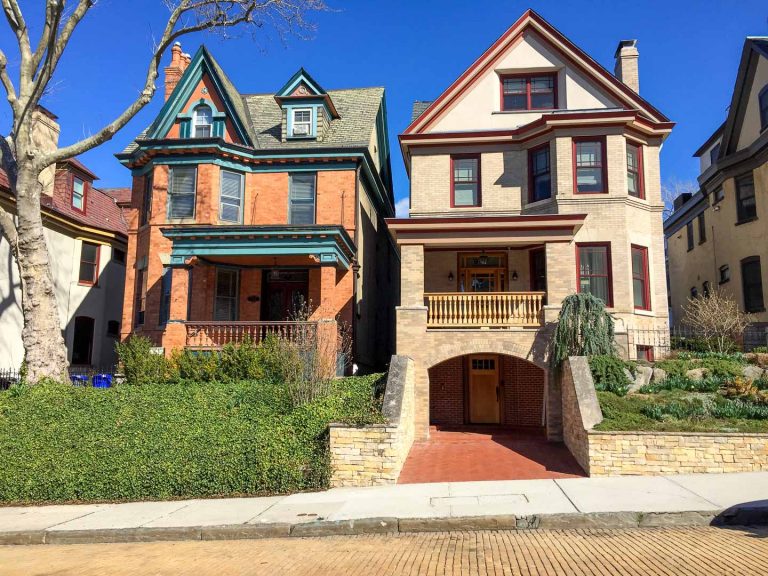 Castle Point Terrace: History Shines Through On The Yellow Brick Road ...