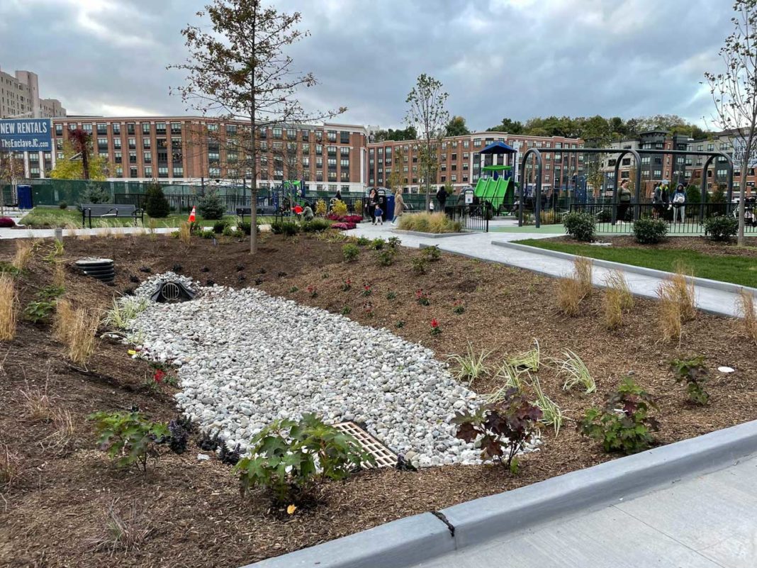 Repairs in the Works for Jersey City’s Shuttered Coles Park | Jersey Digs