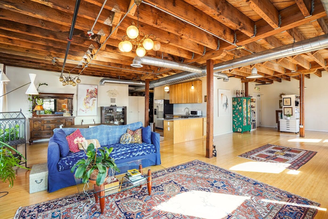 Captivating Soho-Style Loft at the Button Factory Listed in the ...