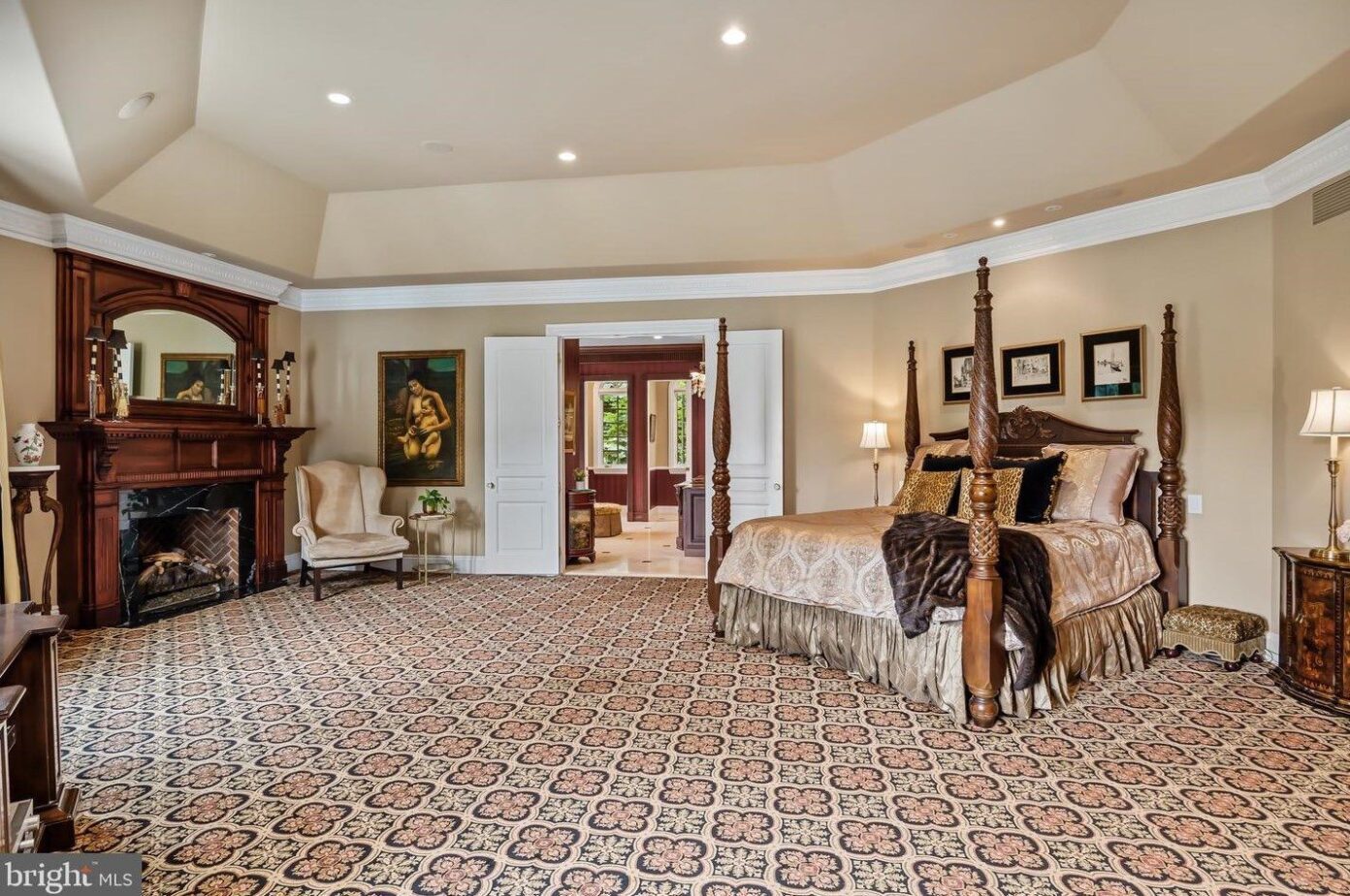 Cooking Up a Sale: Inside the Lavish New Jersey Mansion of Celebrity ...