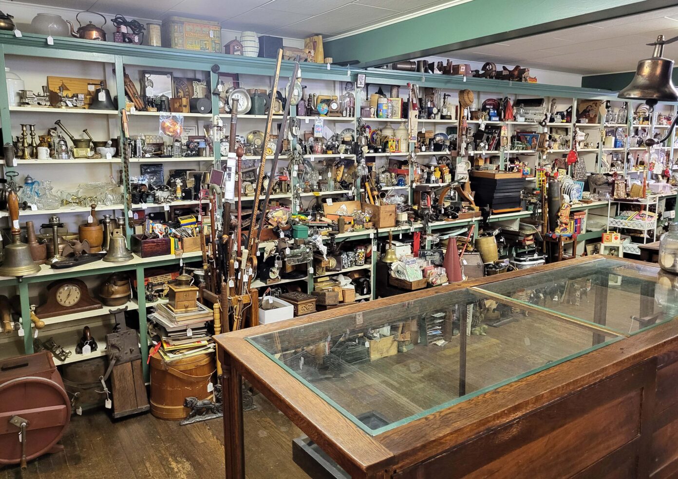 18 Antique Stores in New Jersey Filled with Unique Treasures | Jersey Digs