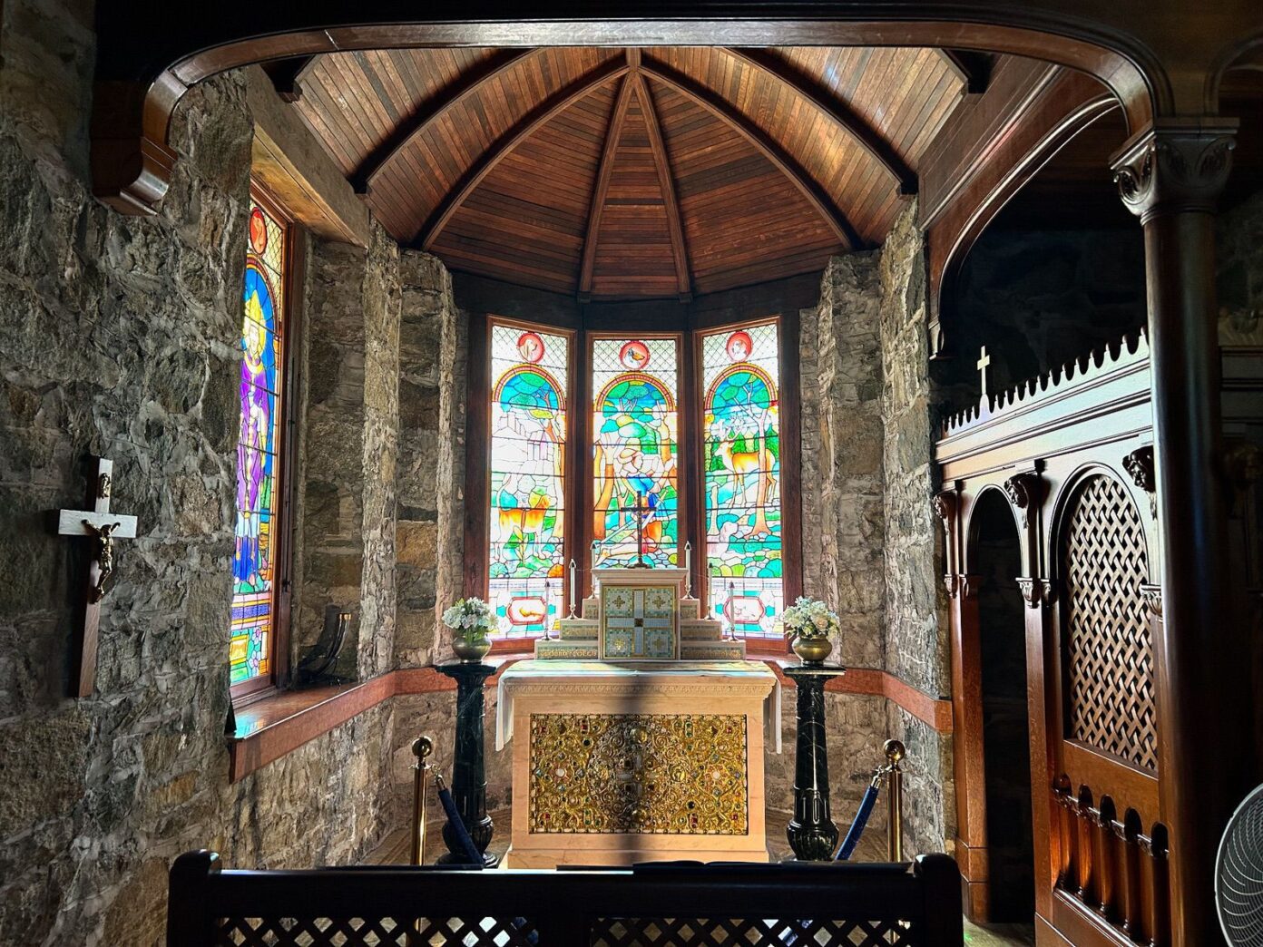 St. Hubert’s Chapel | Visit a Medieval-Style Chapel in North Jersey ...