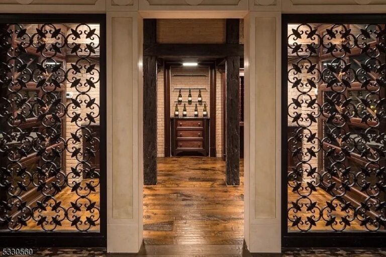 The Crocker Mansion - History, Luxury and Scandal for $33 Million in ...