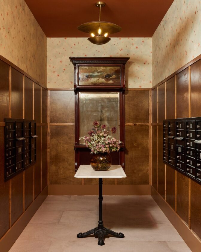 Parlour Place: A Gilded-Age Renovation Blending Old and New, Now ...